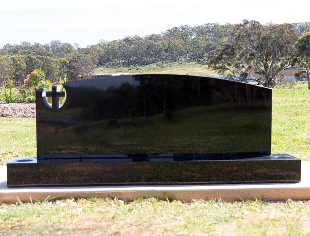 Monument Packages - Macarthur Memorial Park